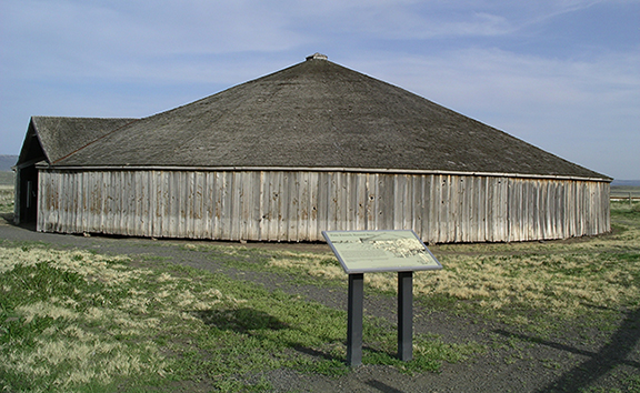 Armchair photo tours: Pete French Round Barn State Heritage Site in ...