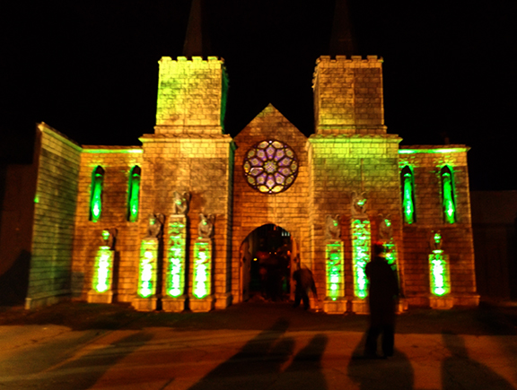 Armchair photo tours: The Haunted Graveyard at Lake Compounce | Tabby ...