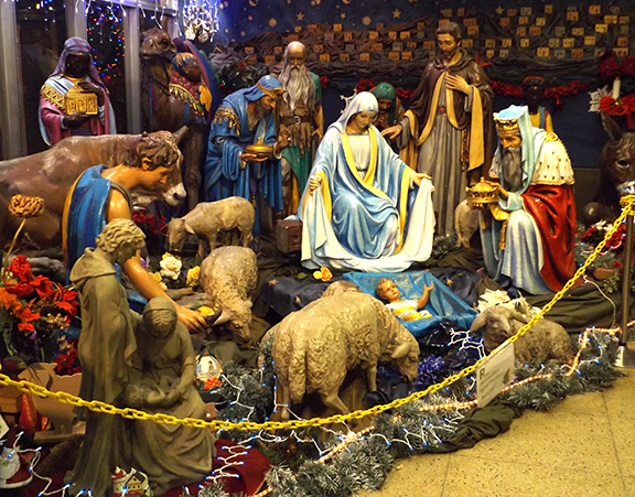 See the largest collection of Nativity scenes in New England | Tabby ...