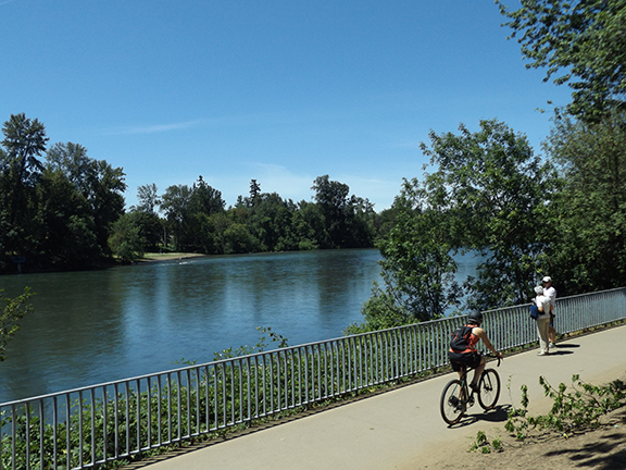 Try new experiences at RiverPlay! on August 28 in Eugene | Tabby Cat's ...